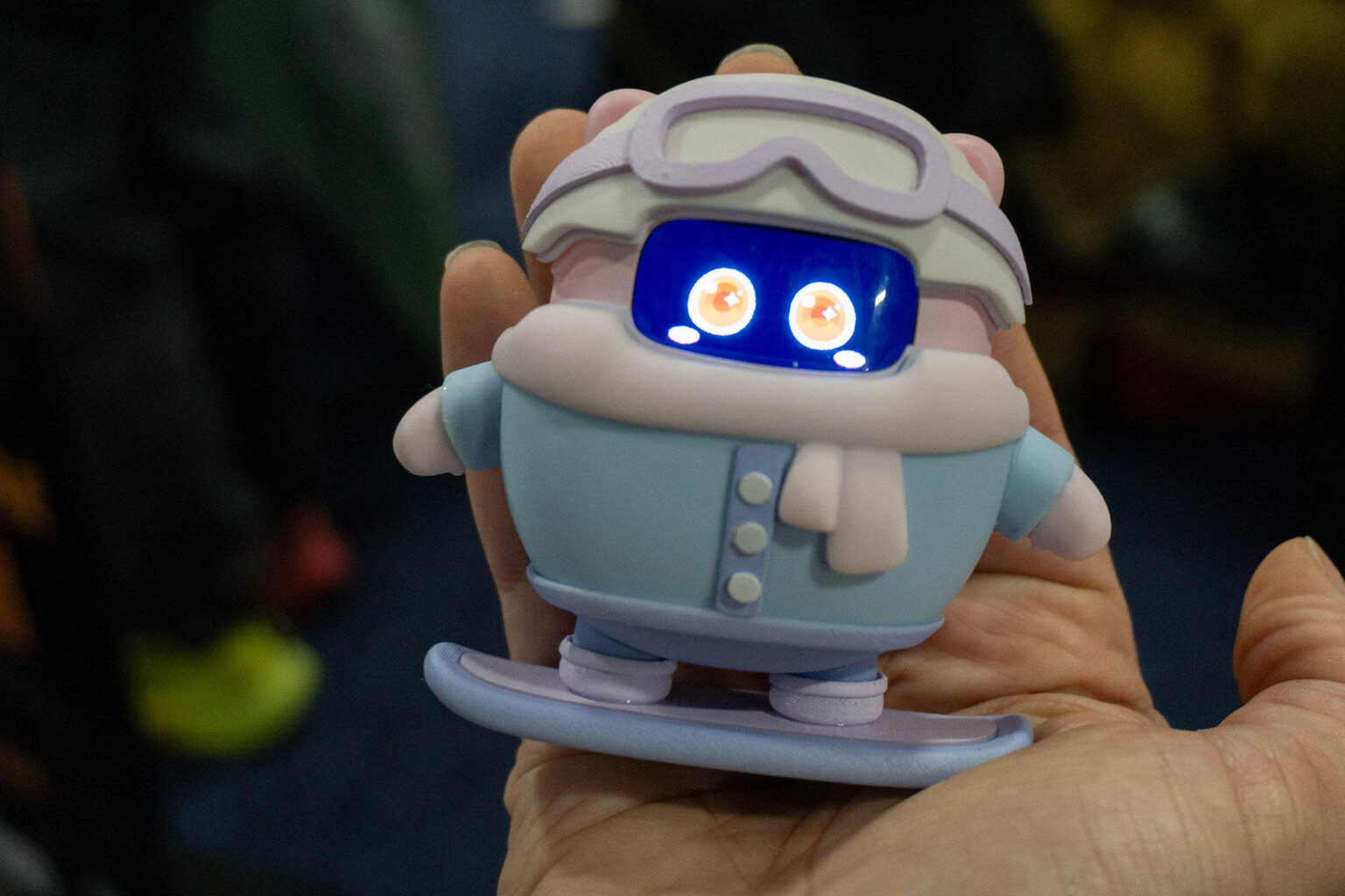 Takway Sweekar перетворює Tamagotchi на фізичного AI-компаньйона, якого ...
